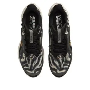 Nike Pegasus Premium "zebra" Sneakers - Black/phantom/dark Hazel