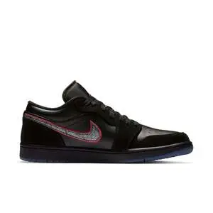 JORDAN 1 Low Sneakers