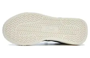 FILA Viva Low Top Sneakers