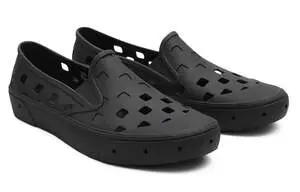 VANS Trek Slip-on Casual Shoes - Black