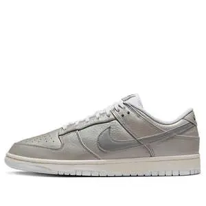 Nike Dunk Low Se "metallic Silver" Sneakers - Silver/gray