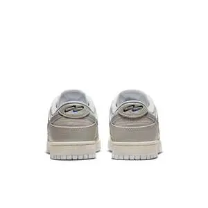 Nike Dunk Low Se "metallic Silver" Sneakers - Silver/gray