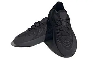 Adidas Ozelia "all " Sneakers - Black