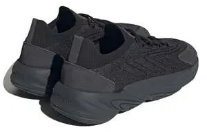 Adidas Ozelia "all " Sneakers - Black