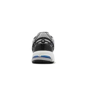 NEW BALANCE 1906r Sneakers