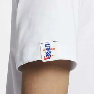 Nike Smooth Like" Graphic T-shirt
