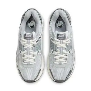 Nike Zoom Vomero "wolf Grey Cool Grey - Cream/grey