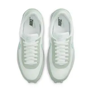 Nike Daybreak Low Top Sneakers - White/green