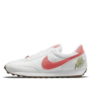 Nike Daybreak Se "catechu" Sneakers - White/pink