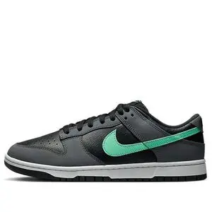 Nike Dunk Low - Black