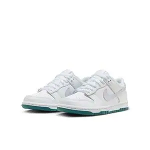 Nike Dunk Low - White