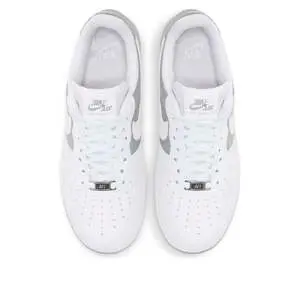 Nike Force 1 '07 Low Top Sneakers - White/silver