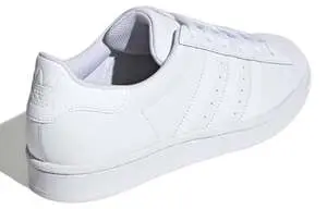 Adidas Superstar "triple " Sneakers - White