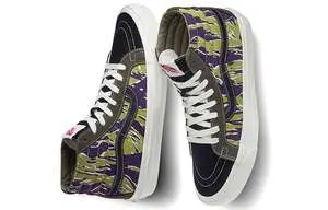 VANS Og Sk8-hi Lx Mixed Camo High-top Sneakers - Green