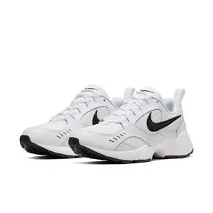 Nike Heights Sneakers - White