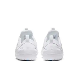 Nike Zoom Pulse Athletic Sneakers - White