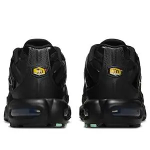 Nike Max Plus Sneakers - Black/mint Green