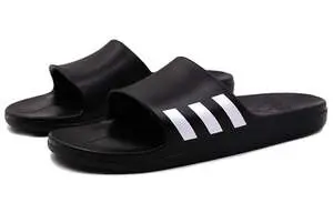 Adidas Aqualette 'core