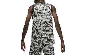 JORDAN Irregular Texture Alphabet Printing Mesh Vest - Multi-color