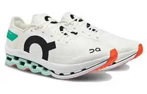 On Cloudboom Echo Sneakers