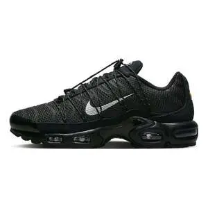 Nike Nike Air Max Plus Toggle Sneakers Black