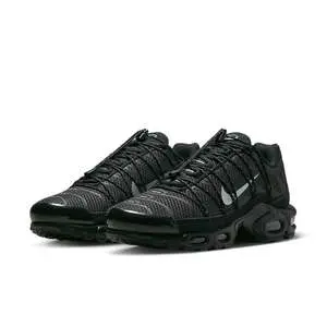 Nike Max Plus Toggle Sneakers - Black