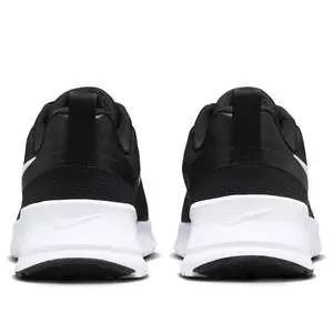 Nike Max Nuaxis Sneakers - Black/black/white