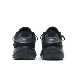 NEW BALANCE 990v6 Made In Usa Sneakers - Black