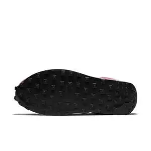 Nike Daybreak 'desert Berry' Sneaker - Red/gray/black