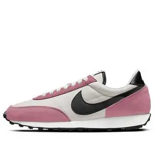 Nike Nike Daybreak 'Desert Berry' Sneaker Red/gray/black