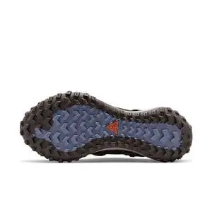 Nike Mountain Fly Low Se 'ironstone' Sneakers - Gray/yellow/light