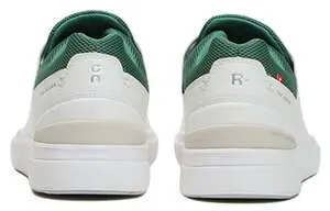 On The Roger Advantage Sneakers - White/green