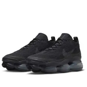 Nike Max Scorpion Flyknit Sneakers