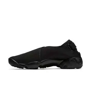 Nike Rift Wrap Sneaker - Black