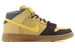 Nike Dunk Mid Pro "wheat" Sneakers - Tan