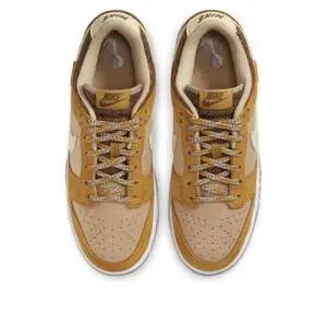 Nike Dunk Low Sneakers - Brown