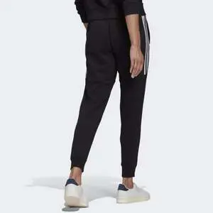 Adidas Essentials Cut 3-stripes Pants