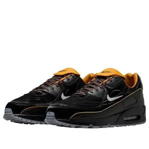 Nike Max 90 'korea Family Reunion' Sneakers - Black/white/gold Leaf