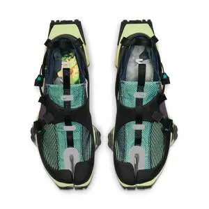 Nike Ispa Road Warrior Sneakers - Black/clear Jade
