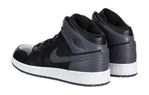 JORDAN 1 Retro Mid Se