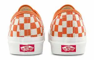 VANS Style 44 Low Top Skate Shoes - Default Colorway