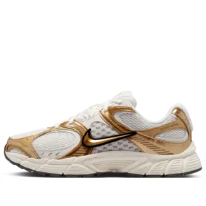 Nike V5 Rnr 'phantom Metallic Gold' Sneakers - Phantom/phantom/black