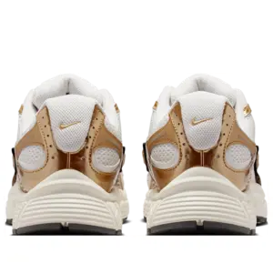 Nike V5 Rnr 'phantom Metallic Gold' Sneakers - Phantom/phantom/black