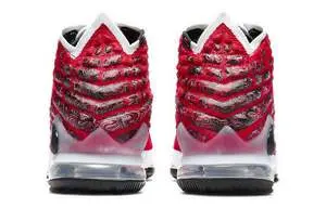 Nike Lebron 17 "air Max Uptempo" Sneakers - Red
