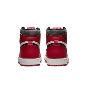 JORDAN Air 1 Retro High Og 'chicago Lost & Found - Varsity Red/black/sail