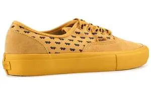 VANS Wtaps X Authentic Syndicate 'wings' Suede Low Top Sneakers - Yellow