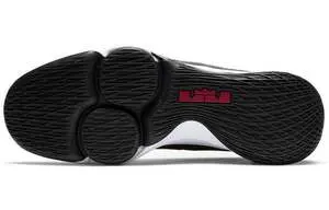 Nike Lebron Witness 4 Athletic Sneakers - Red/black