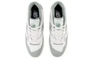NEW BALANCE 550 Sneakers - White/juniper