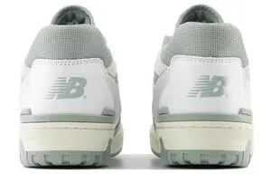 NEW BALANCE 550 Sneakers - White/juniper