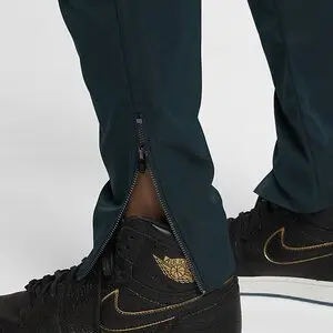 JORDAN Tech Woven